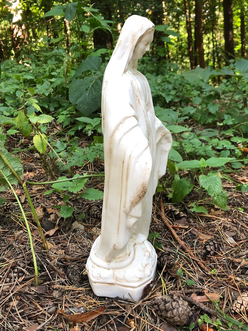 Statue de la Vierge Marie de jardin Statuette catholique - Etsy France