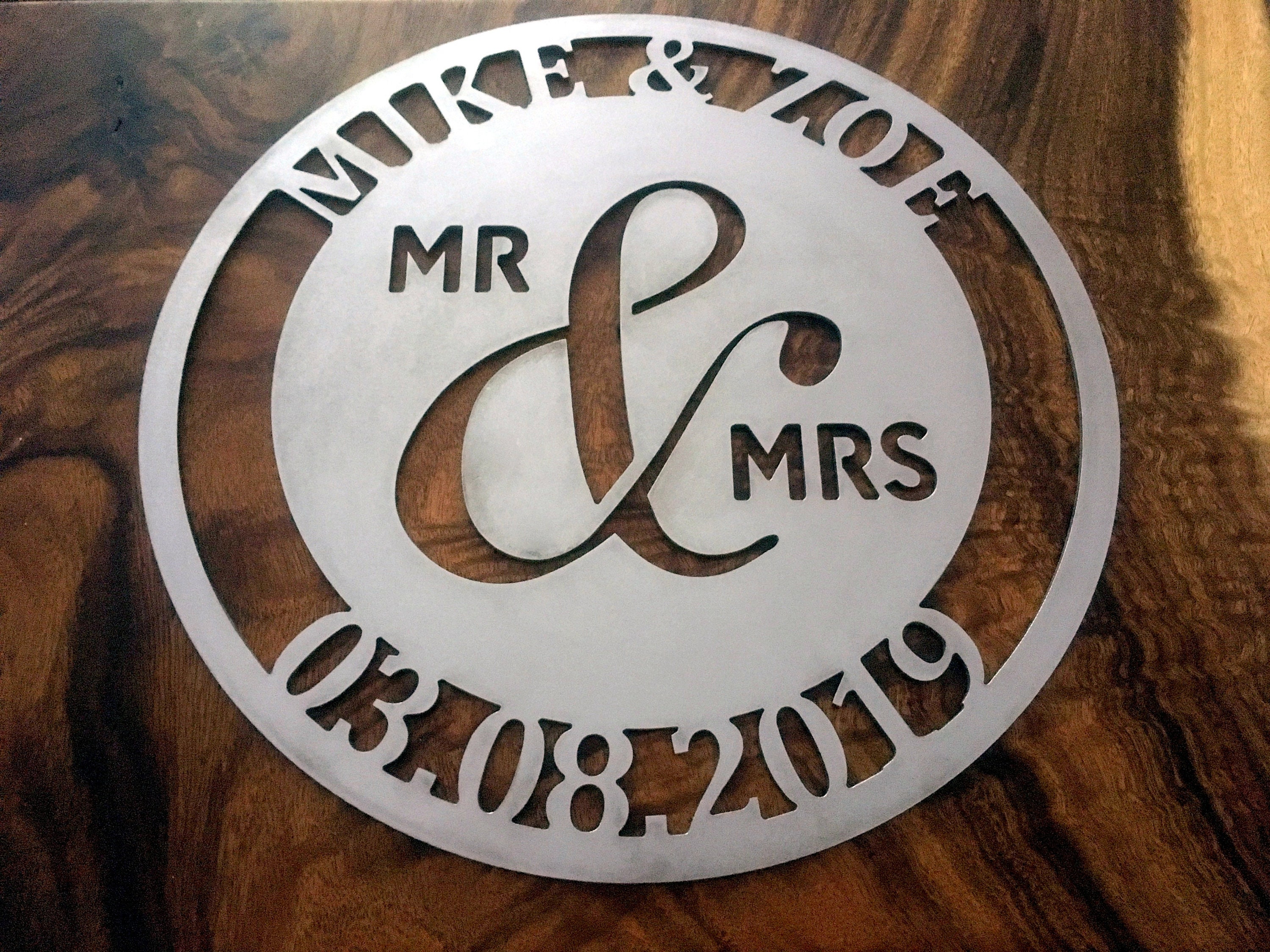 Round Mr & Mrs Custom Steel Metal Sign personalised Gift - Etsy