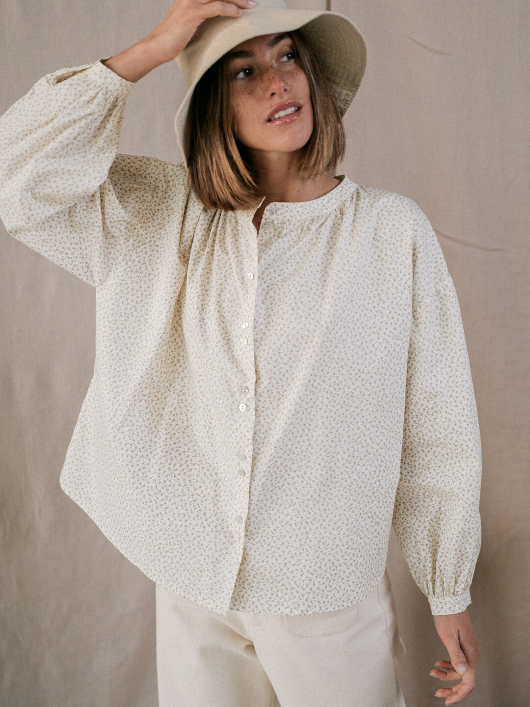 PRAIRIE FLORAL BLOUSE Romantic Cottage Core Prairie Gathered Billowy ...