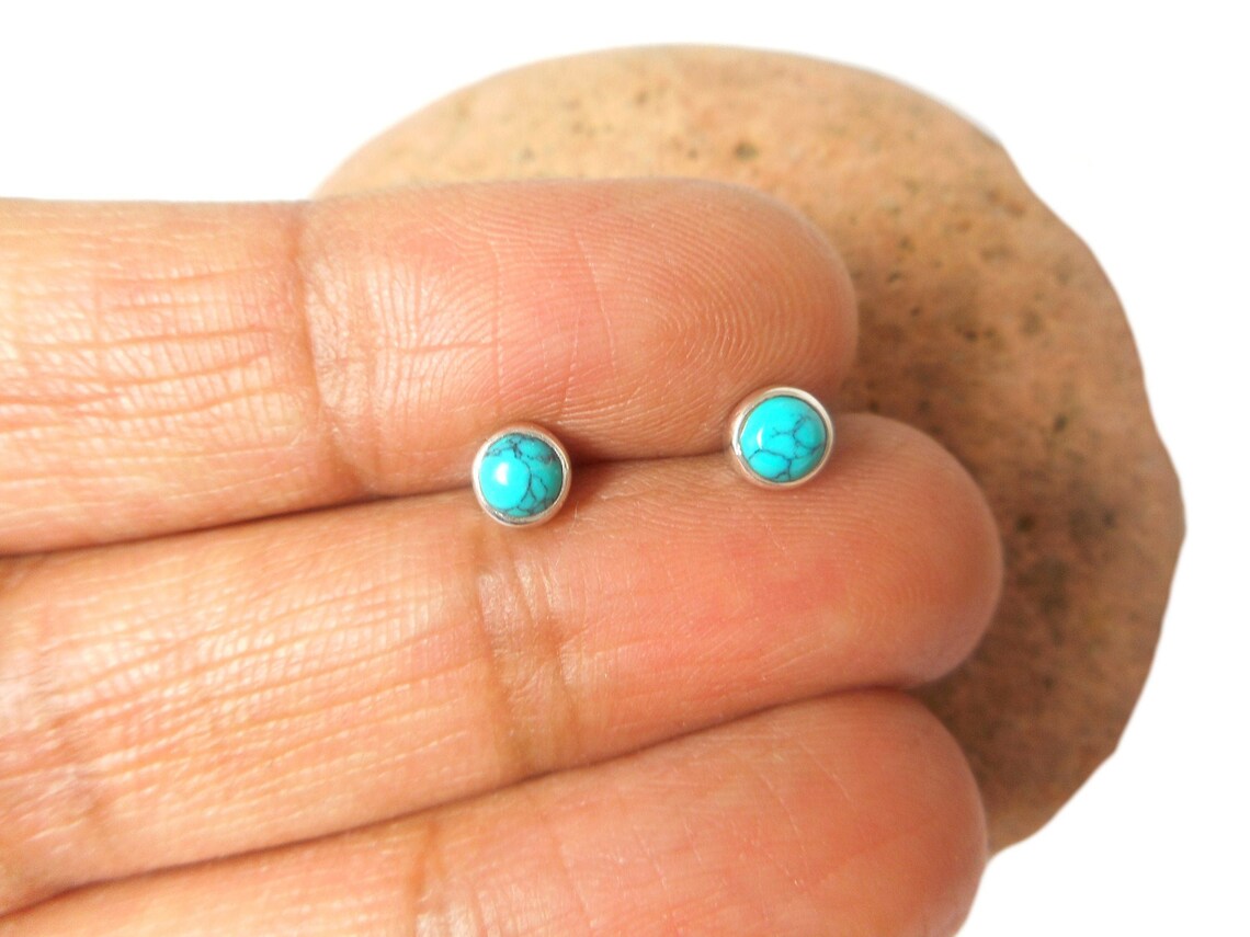 Small Tibetan TURQUOISE Round Shaped Sterling Silver Gemstone Stud ...