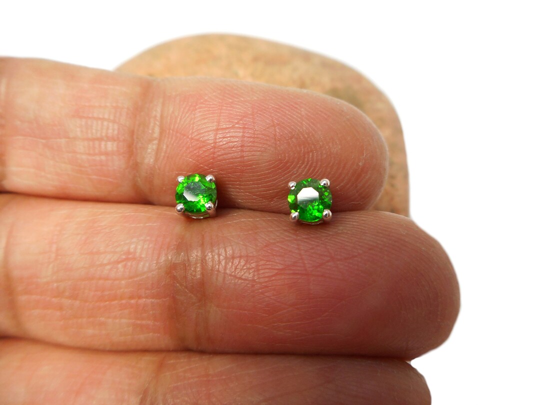 Small Round Green Chrome Diopside Sterling Silver 925 Gemstone Stud ...