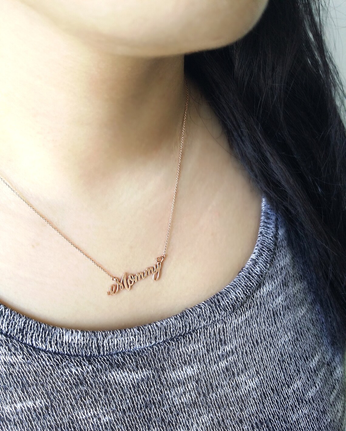 14K 9K Solid Gold Mommy Necklace, Calligraphy Mommy Word Necklace ...