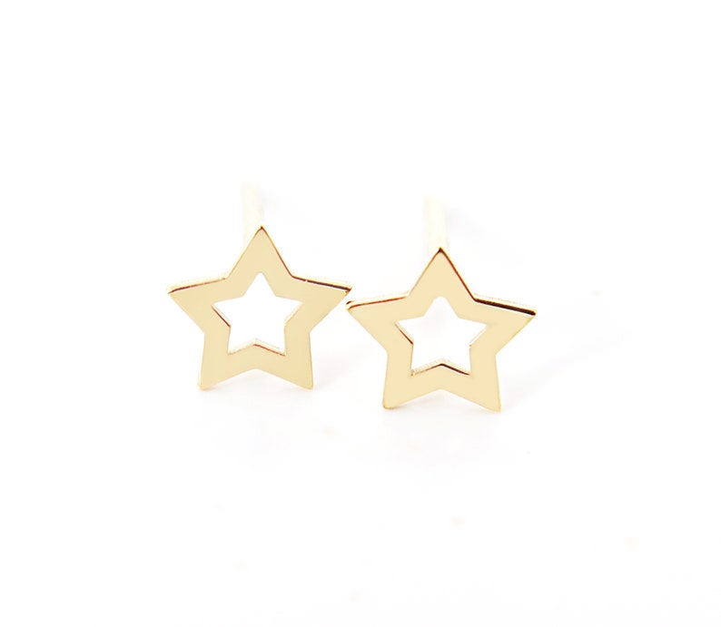 14K Star Studs, Small Outline Star Studs, Minimalist Solid Gold Stud ...
