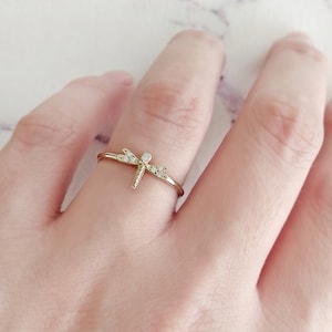 14K 9K Dragonfly Diamond Ring, Dainty Dragonfly Ring, Libellule Insect ...