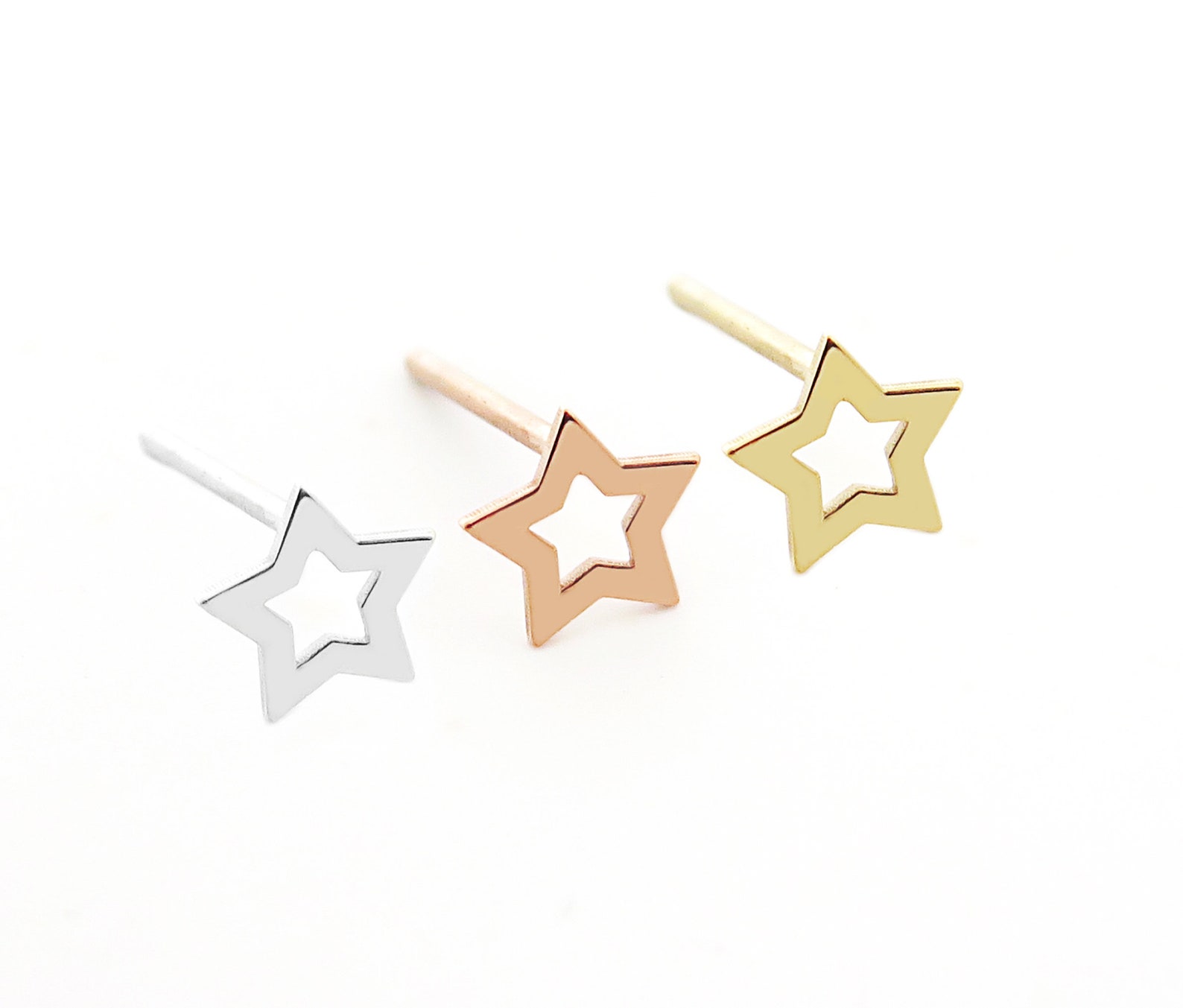 14K Star Studs, Small Outline Star Studs, Minimalist Solid Gold Stud ...