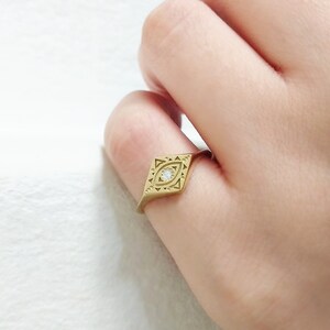 18K 14K 9K Evil Eye Signet Ring, Diamond Evil Eye Signet Ring, Evil Eye ...