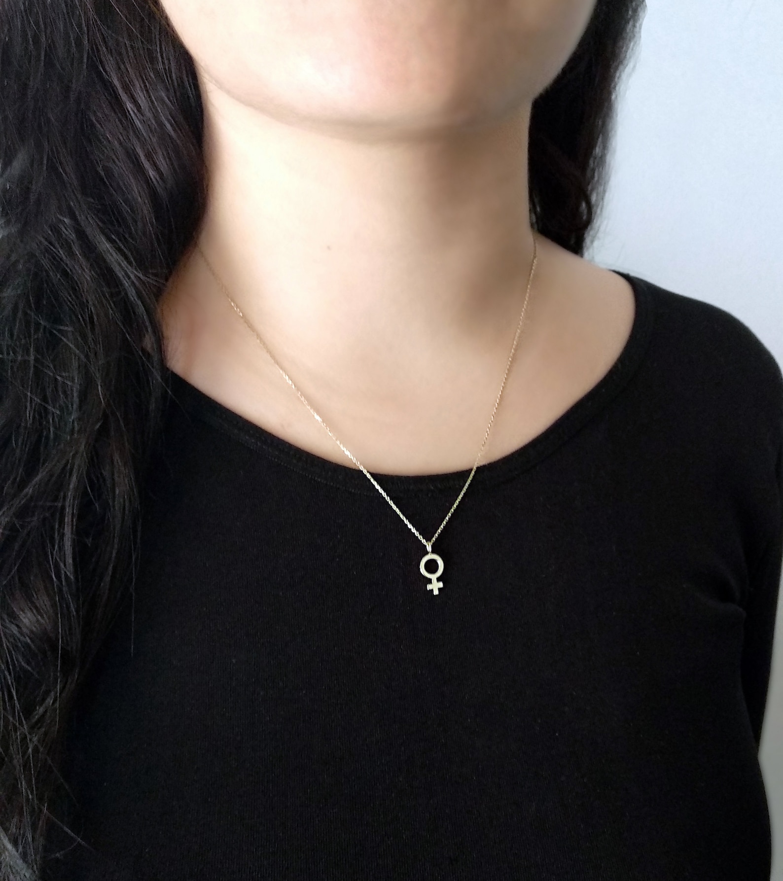 14K Female Symbol Necklace, Feminist Necklace, Solid Gold Charm ...