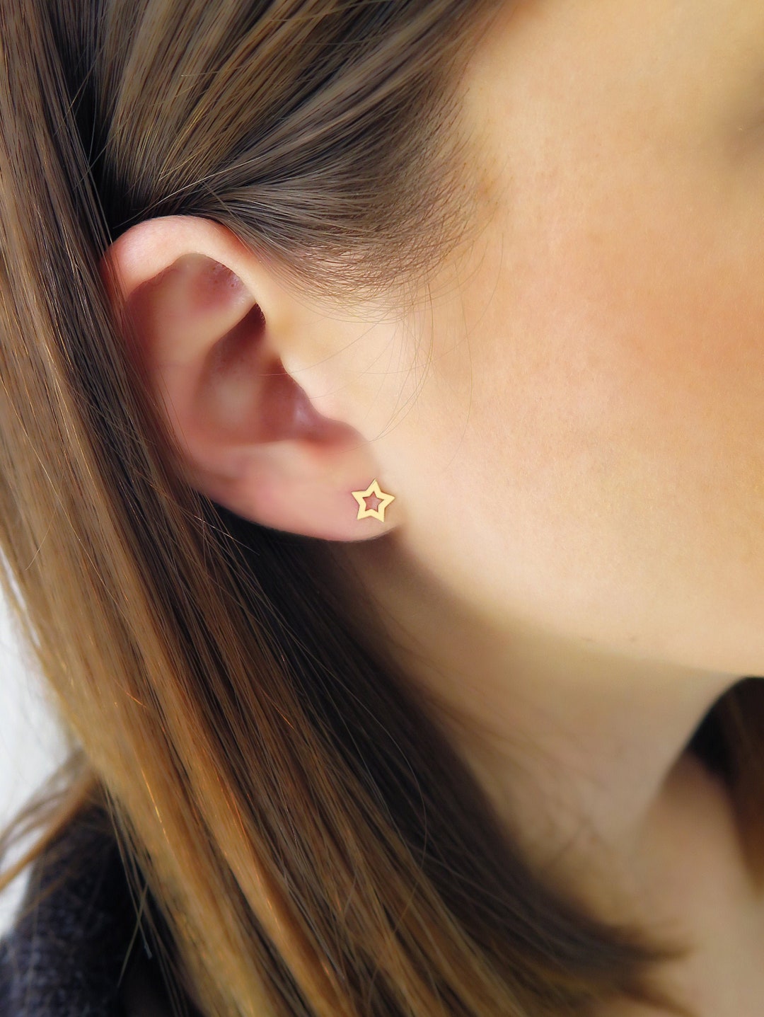 14K Star Studs, Small Outline Star Studs, Minimalist Solid Gold Stud ...