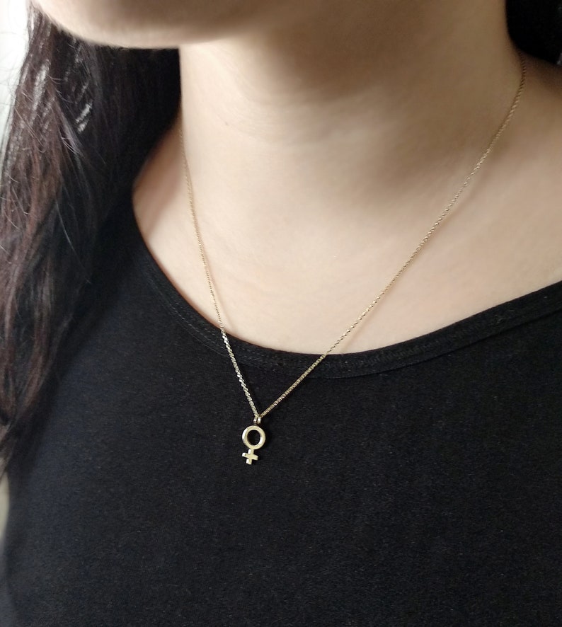 14K Female Symbol Necklace, Feminist Necklace, Solid Gold Charm ...