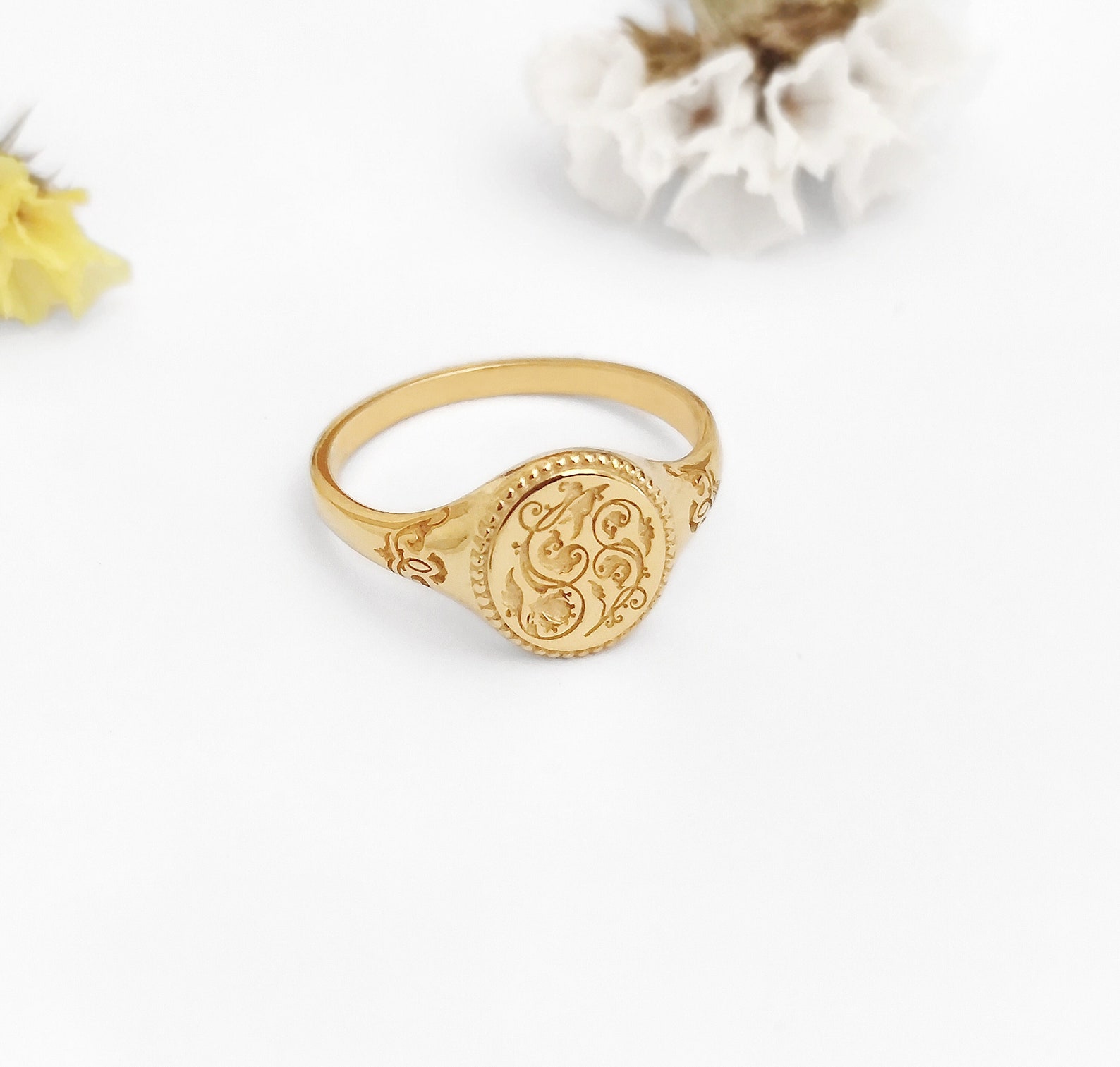 18K 14K 9K Flower Signet Ring, Floral Wreath Signet Ring, Solid Gold ...