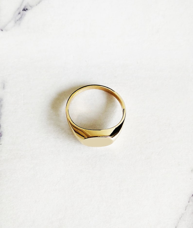18K 14K Oval Signet ring Solid Gold Signet ring Gold Pinky | Etsy
