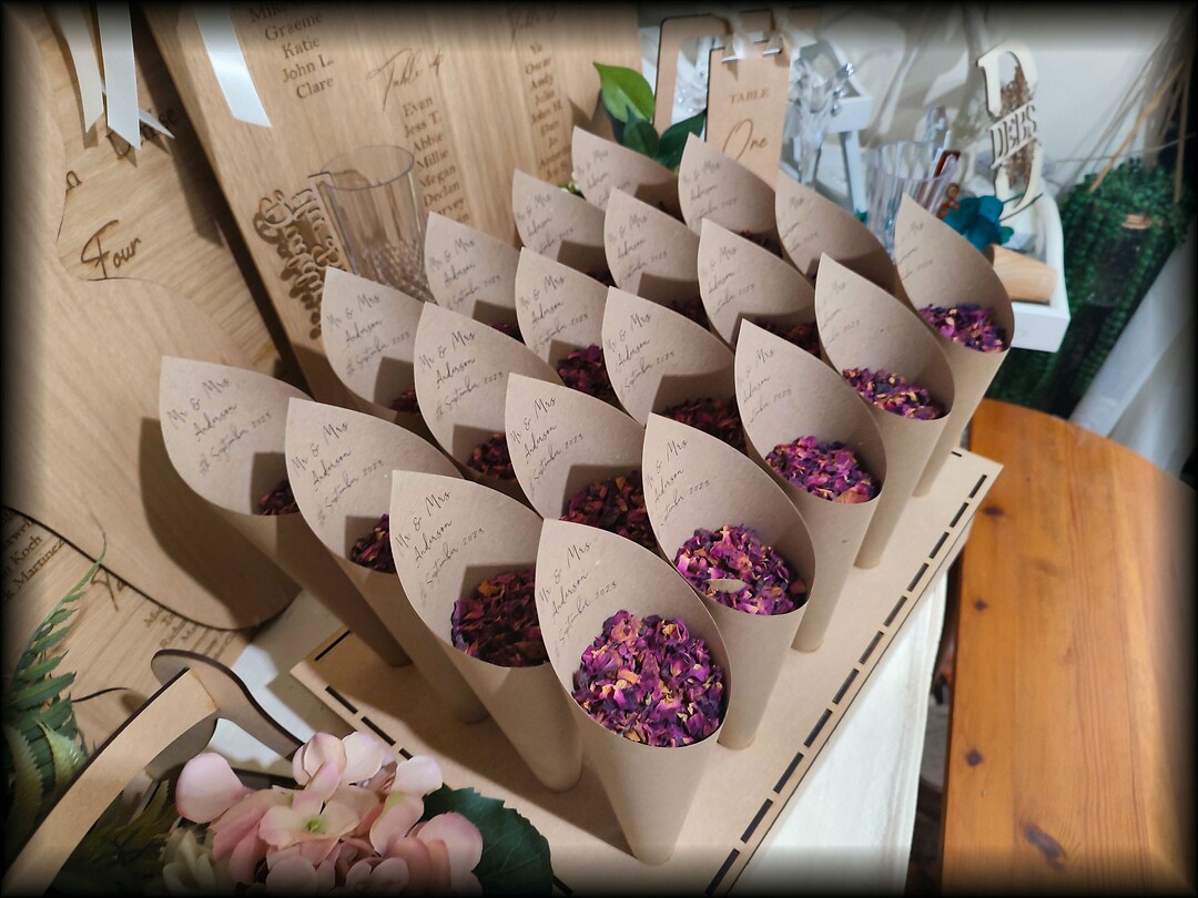 Large Confetti Cones With Holder - Personalised - Ready Rolled Confetti ...