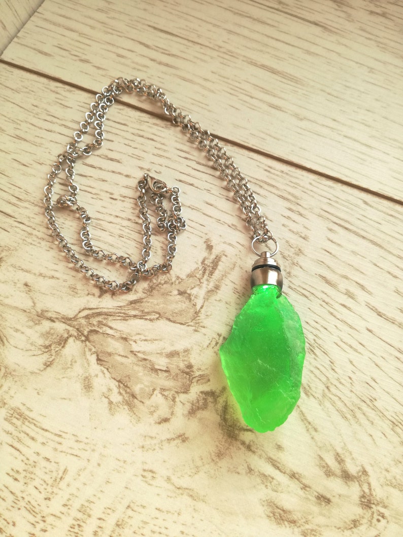 Kryptonite superman crystal pendant with light DC inspired | Etsy