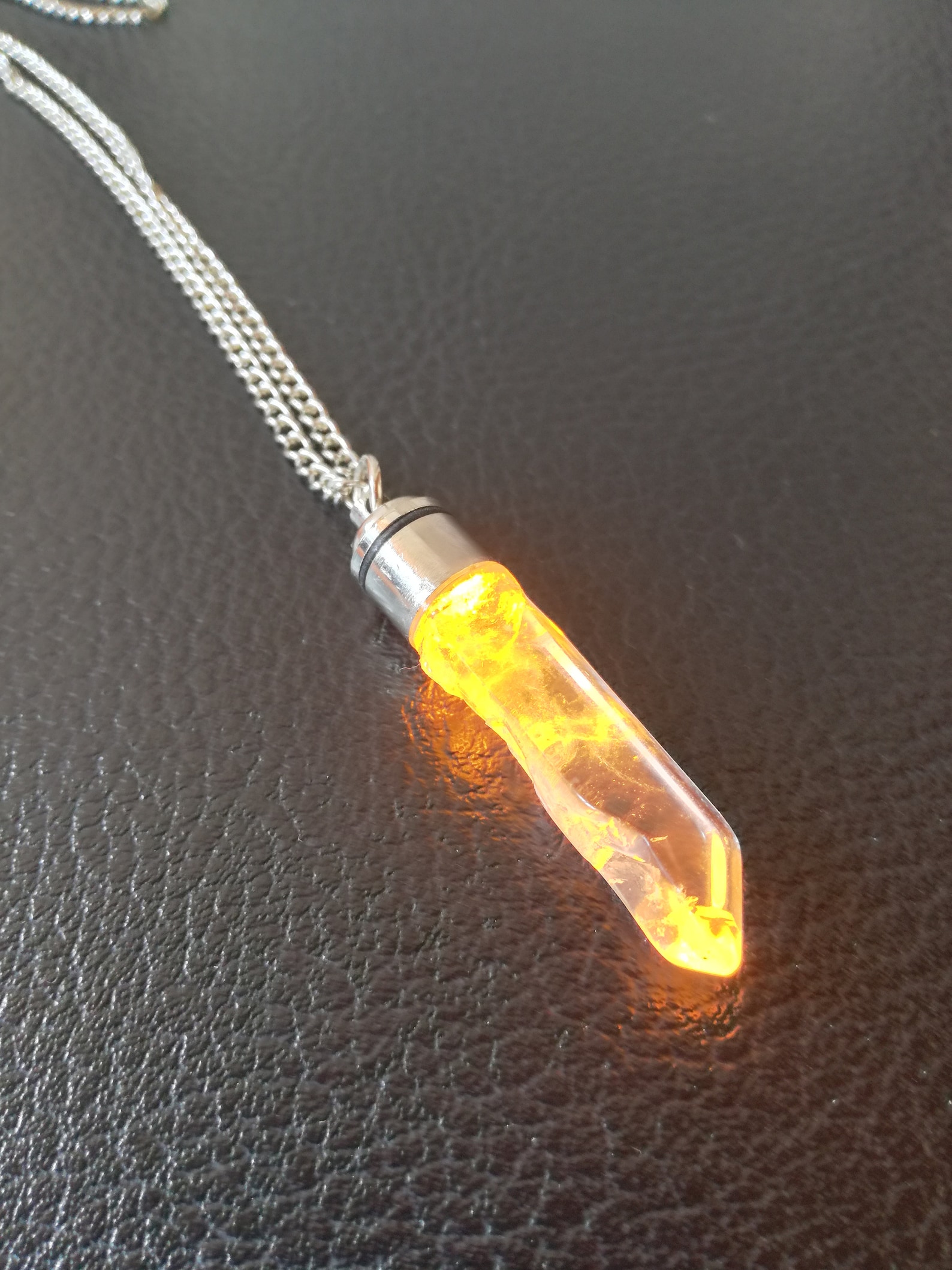 Kyber Crystal Pendant With Light YELLOW - Etsy