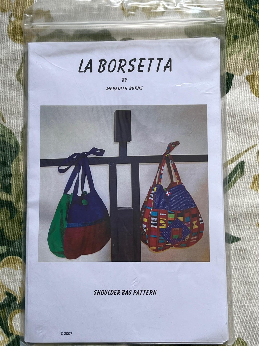La Borsetta Shoulder Bag Sewing PATTERN - by Meredith Burns - Etsy