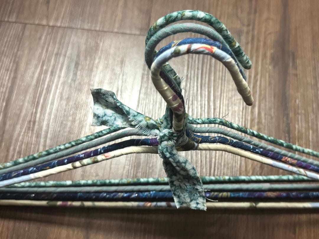 Recycled Fabric Wrapped Hangers (SET OF 4) - Etsy