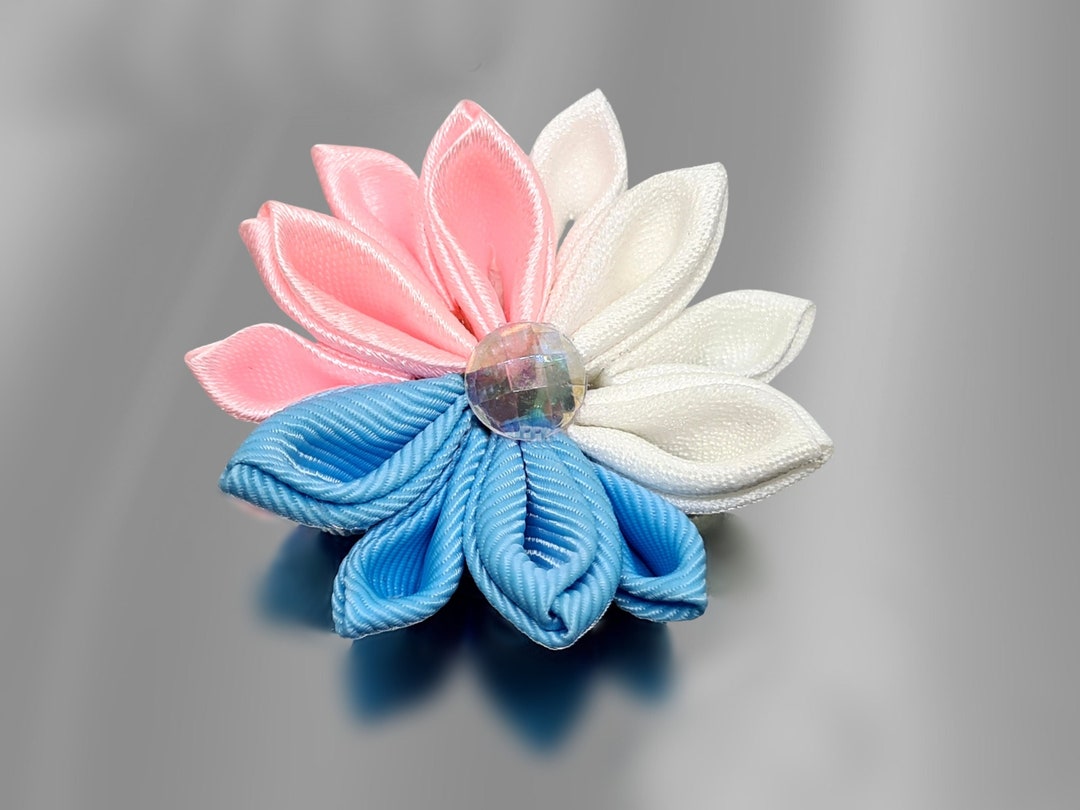 Transgender Pride Pin: Trans Flower Brooch for LGBTQ Weddings, Enby ...