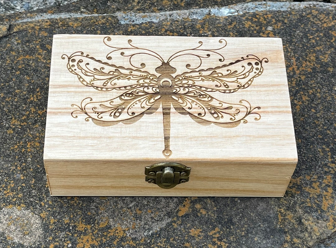 Dragonfly Moon Wood Box/dragonfly Moon Stash Box/keepsake - Etsy