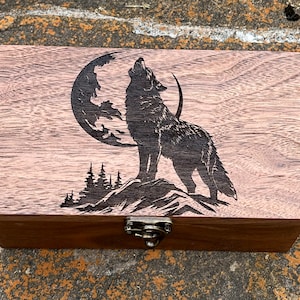 Wolf Wood Box/wolf Stash Box/keepsake Box/tarot Card Wood Box - Etsy