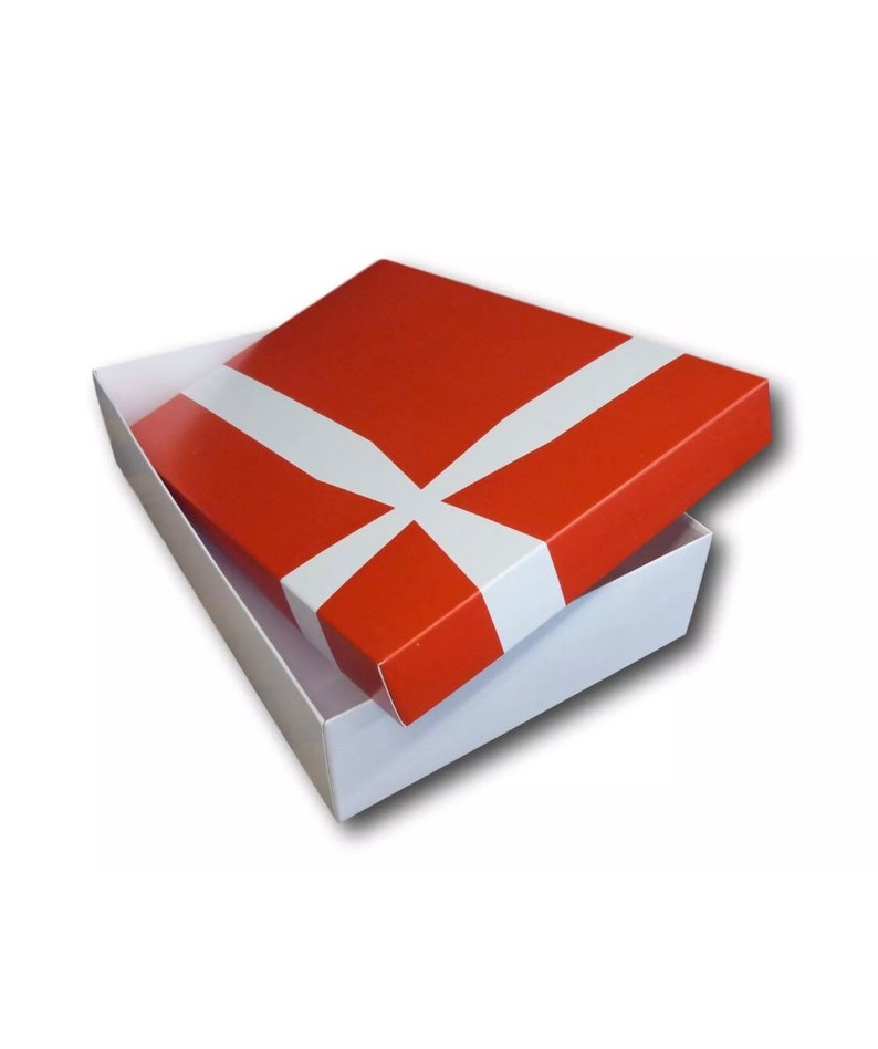6 Red Shirt Gift Boxes With Ribbon Effect Print Garments - Etsy