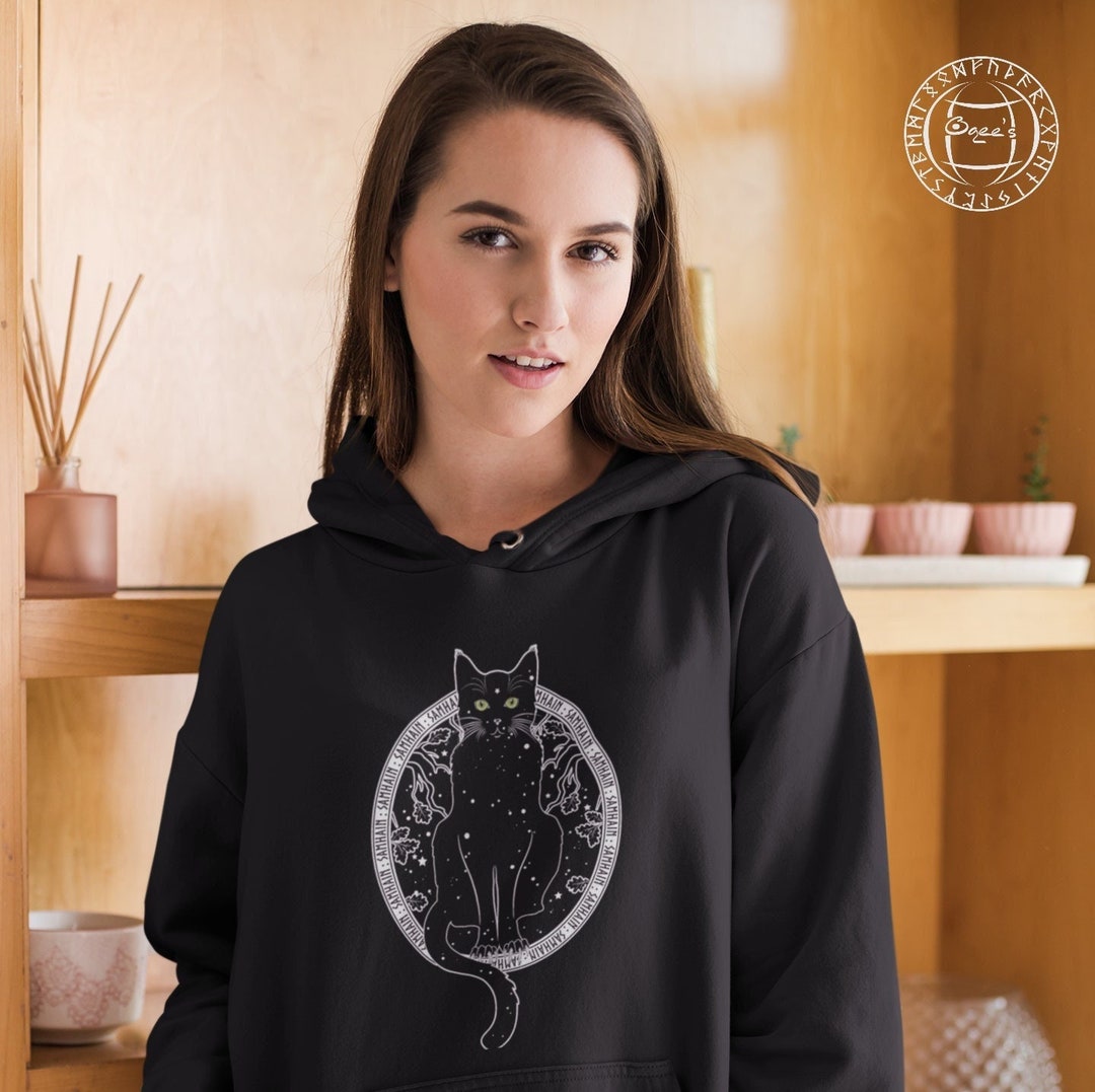 Samhain Hoodie, the Cat-sith, Black Cat, Celtic Mythology, Pagan Witch ...