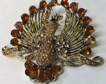 Fancy brooches | Etsy