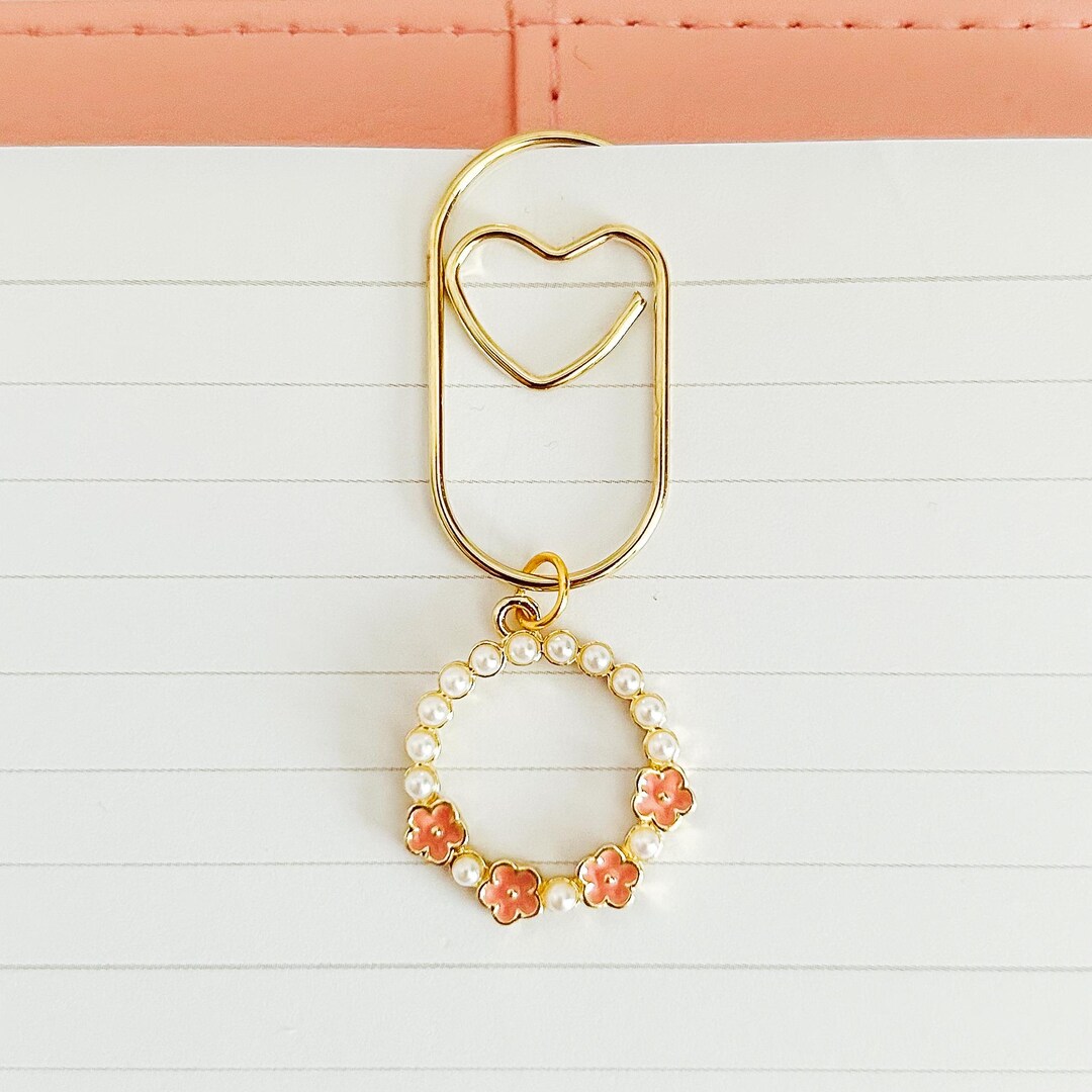 Paperclip Paper Clip Heart With Pendant Flower Wreath With Pearls Pink ...