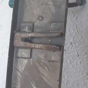 Vintage Rusty Wall Hanger Old Rusty Metal Hanger Metal Hanger Rusty ...