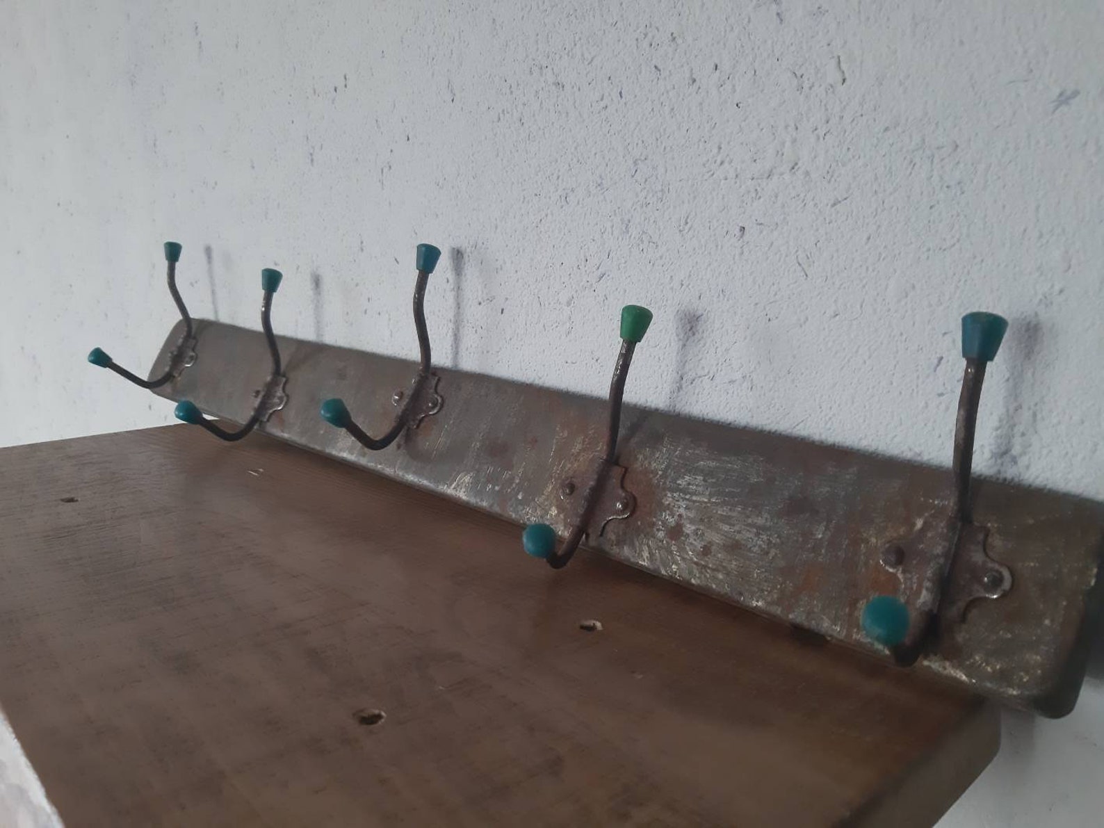 Vintage Rusty Wall Hanger Old Rusty Metal Hanger Metal Hanger Rusty ...