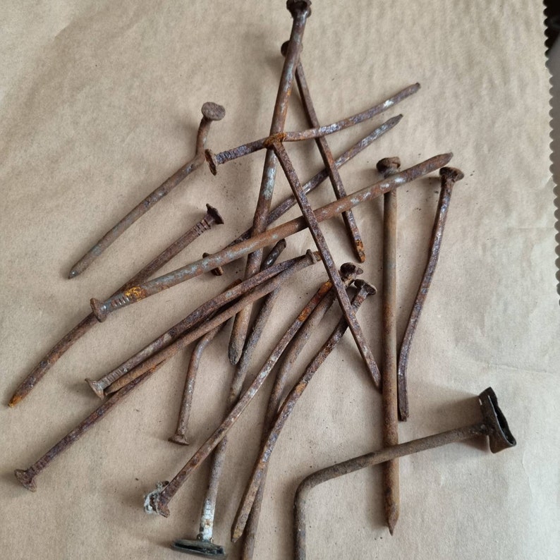 Vintage Rusty Nails Set of 20 Rusty NAILS Used Bent Rusty Nails Old ...