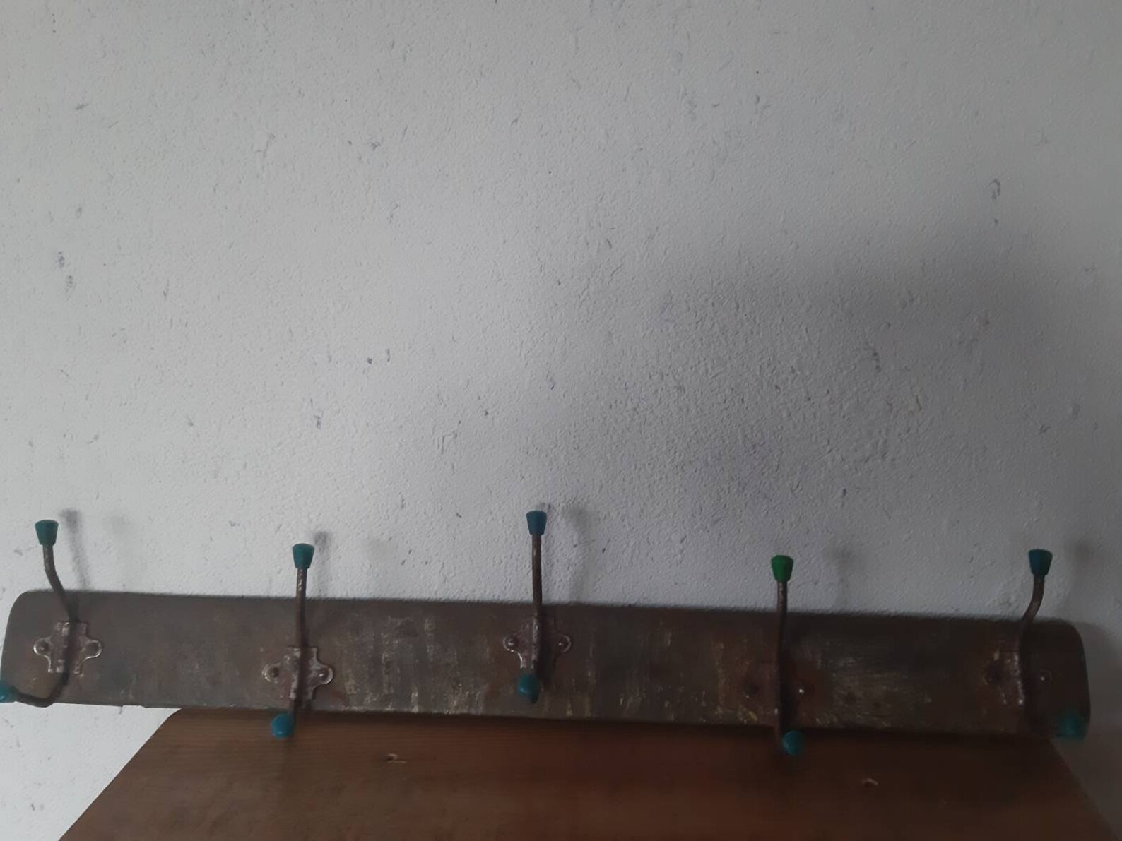 Vintage Rusty Wall Hanger Old Rusty Metal Hanger Metal Hanger Rusty ...