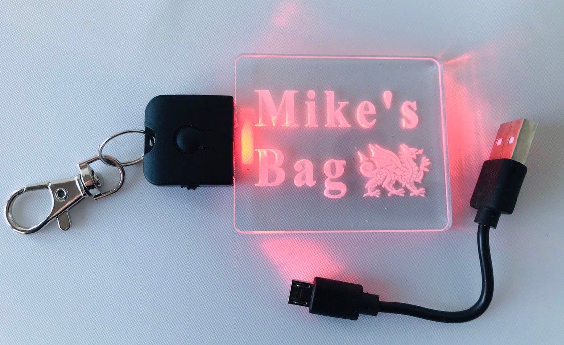 LED light key chain personalised | Etsy