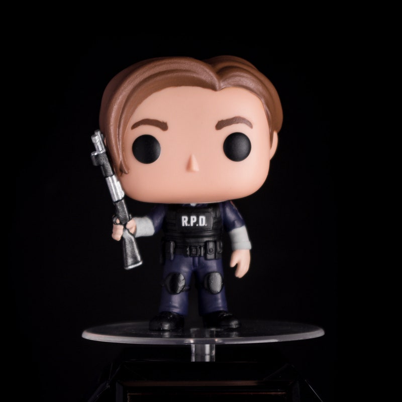 Leon Kennedy Funko Pop - Etsy