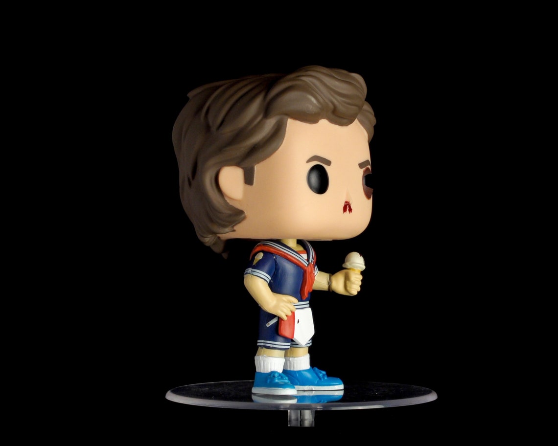 Steve Beat-up Season 3 Custom Funko Stranger Things Pop | Etsy