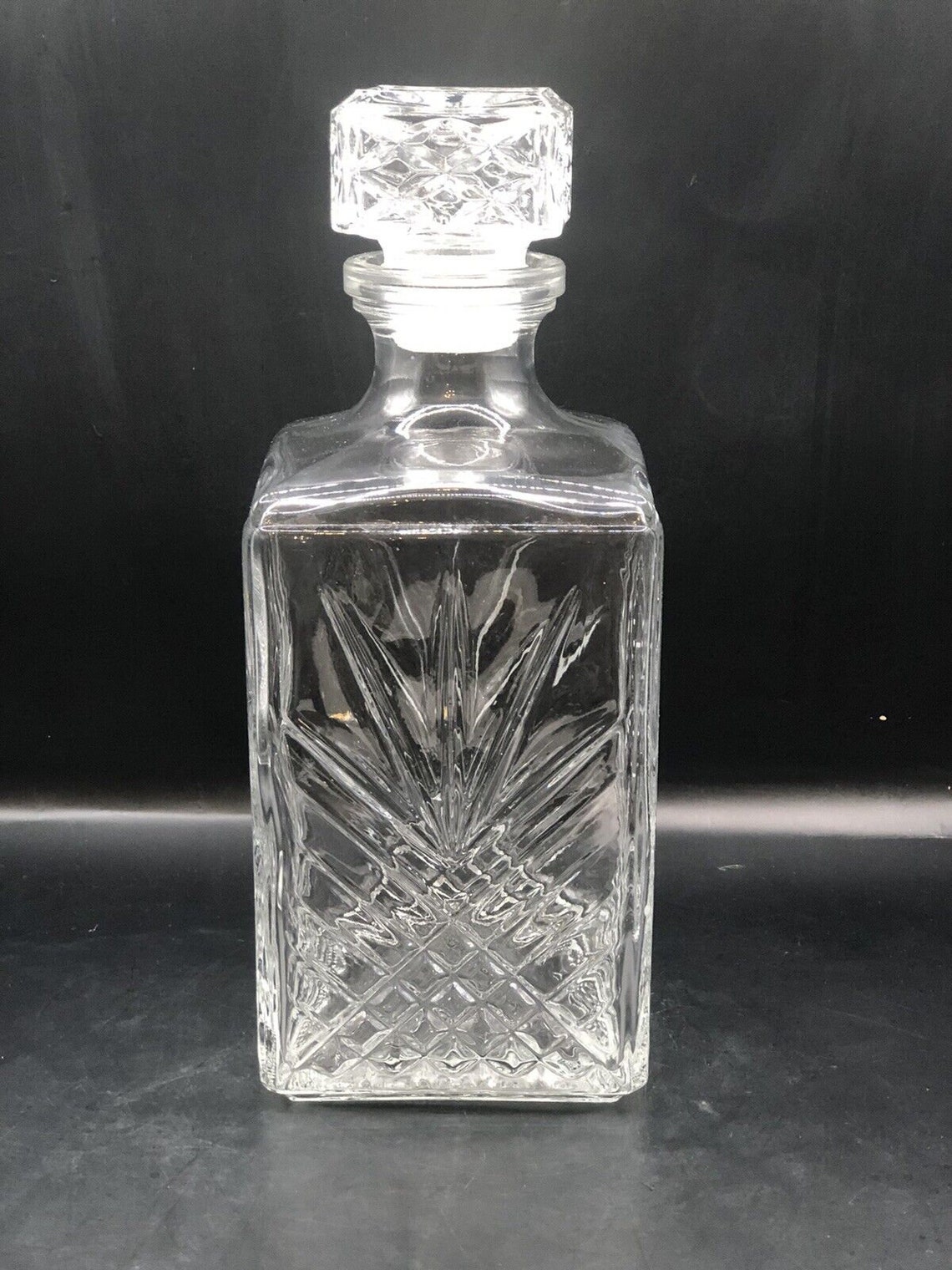 Diamond Puff Pineapple Fine Glass LIQUOR WHISKEY DECANTER W/ Stopper - Etsy