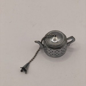 Silver Colored Teapot Shaped Loose Leaf Tea Infuser Vintage Tea Time - Etsy