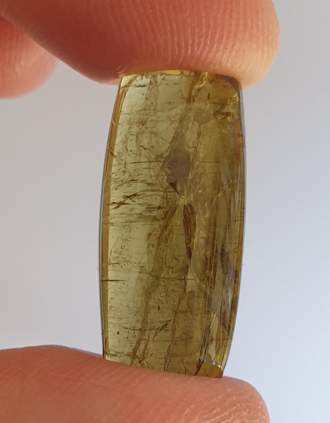 Big Petro Green Turmalina Long Cushion Cabujón 24.4x11.4mm 19ct Cristal ...