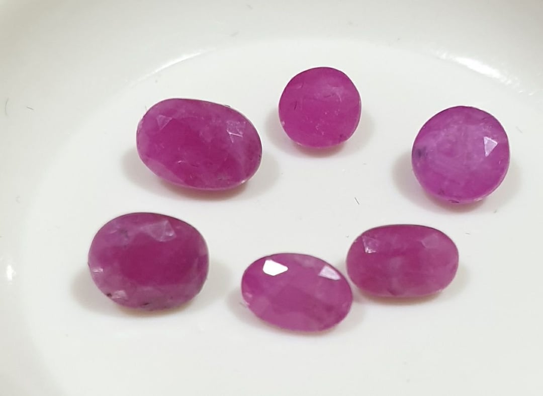 Ruby Mixed Lot Size and Shape Faceted Round Oval -gemstone Parcels ...