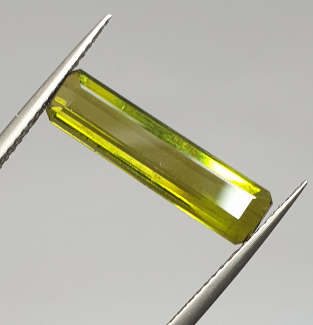 Rare Color Big Green Tourmaline Faceted Rectangular 18.7x4.9mm. (3.7ct ...