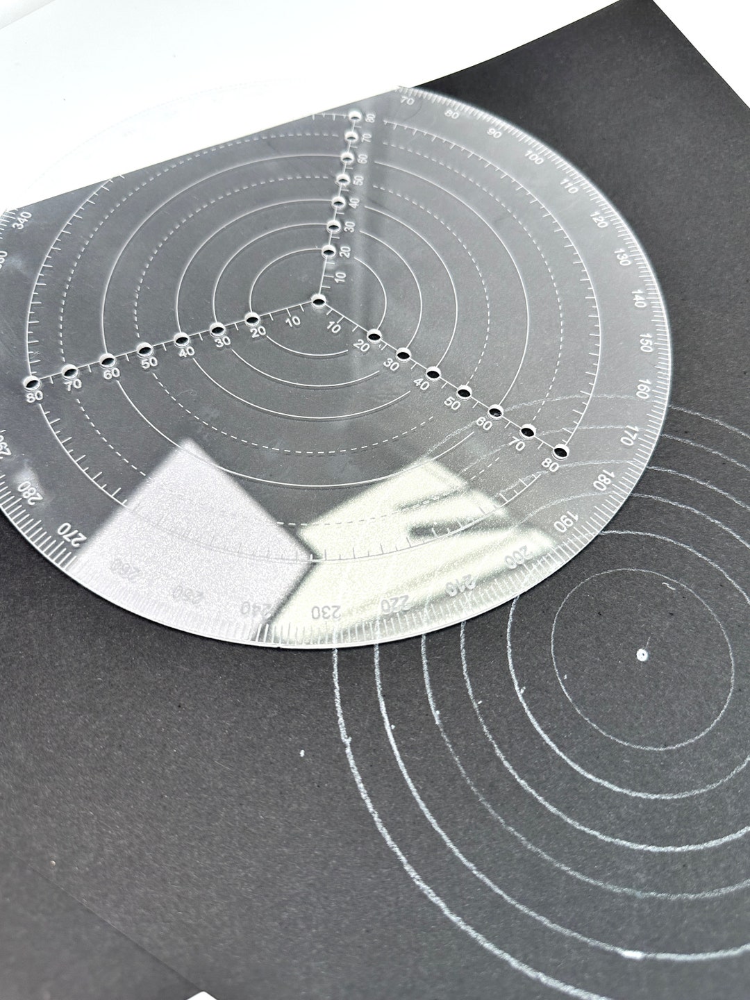 Transparent Center Point Finder Marking Template for Pre-drawing ...