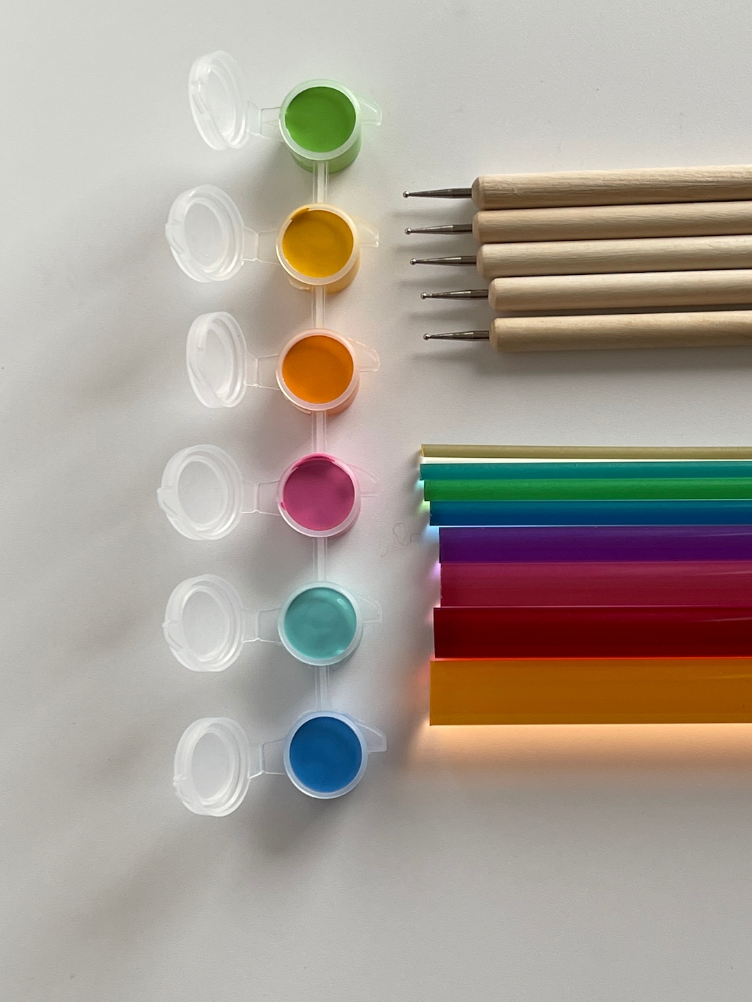 Dot Painting Starter Set With 13 Dotting Tools and 6 Acrylic Paints ...