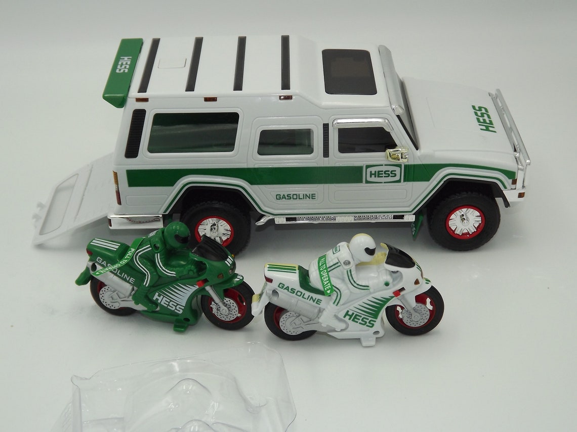 Rare 2004 Hess Truck Retired New in Box Sport Utility Vehicle With 2 ...