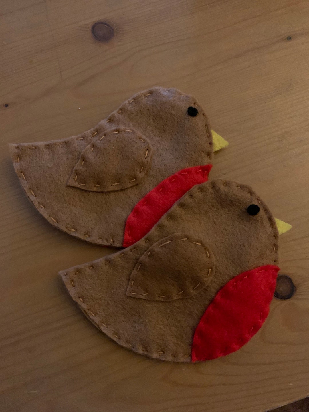 Robin Finger Puppets, Two Little Dicky Birds, Nursery Rhymes ...