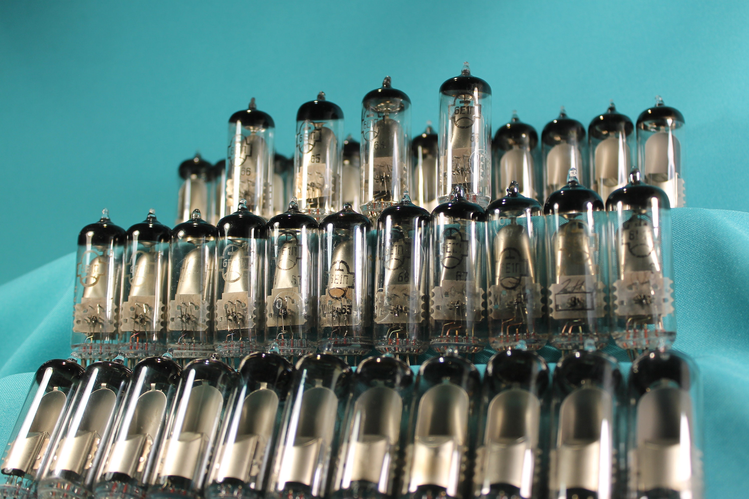 4 PCS 6E1P / 6BR5 / EM80. Magic Eye Tubes. Reflector.tested.1960 ...