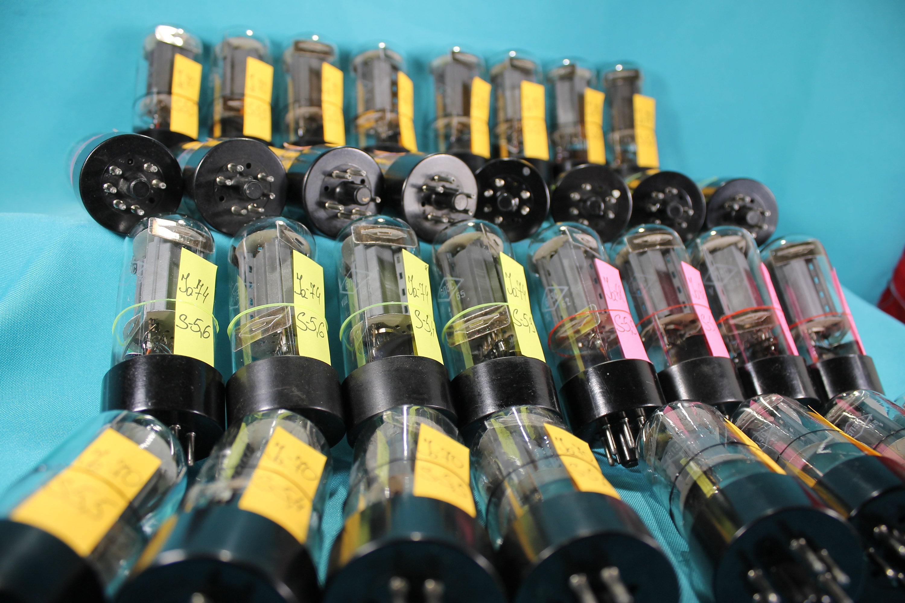 Matched Quad 6P3S / 6L6 / 6L6GT. 4 Pcs.foton.1960'.plate Getter.output ...