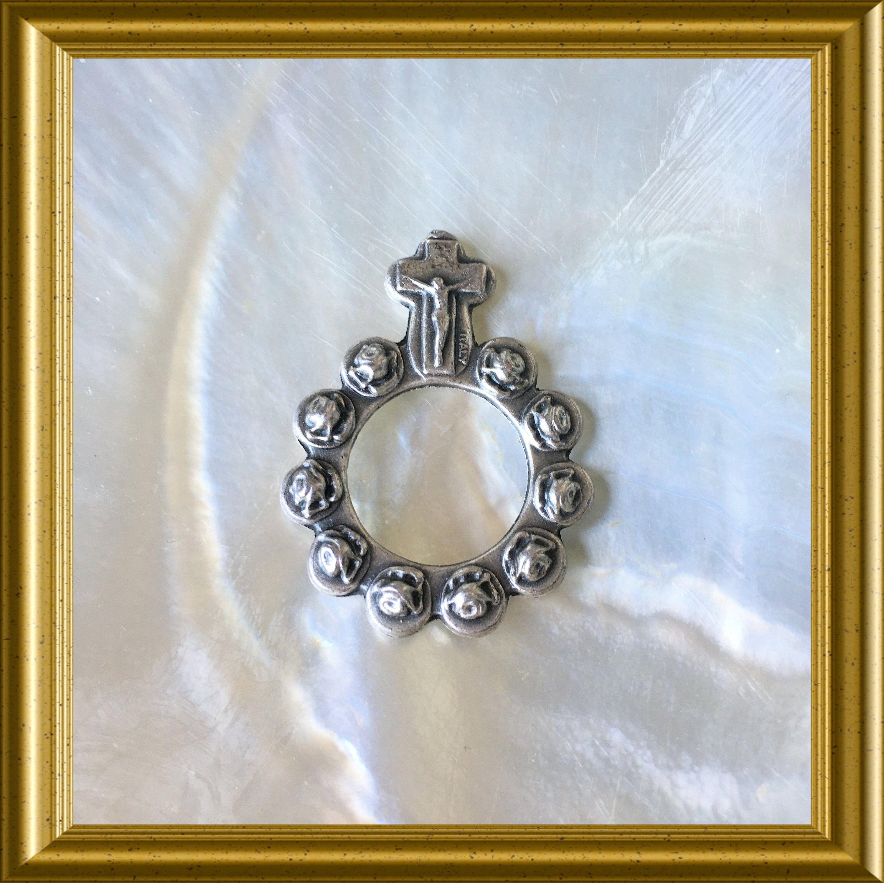 Vintage rosary ring, finger chaplet with roses