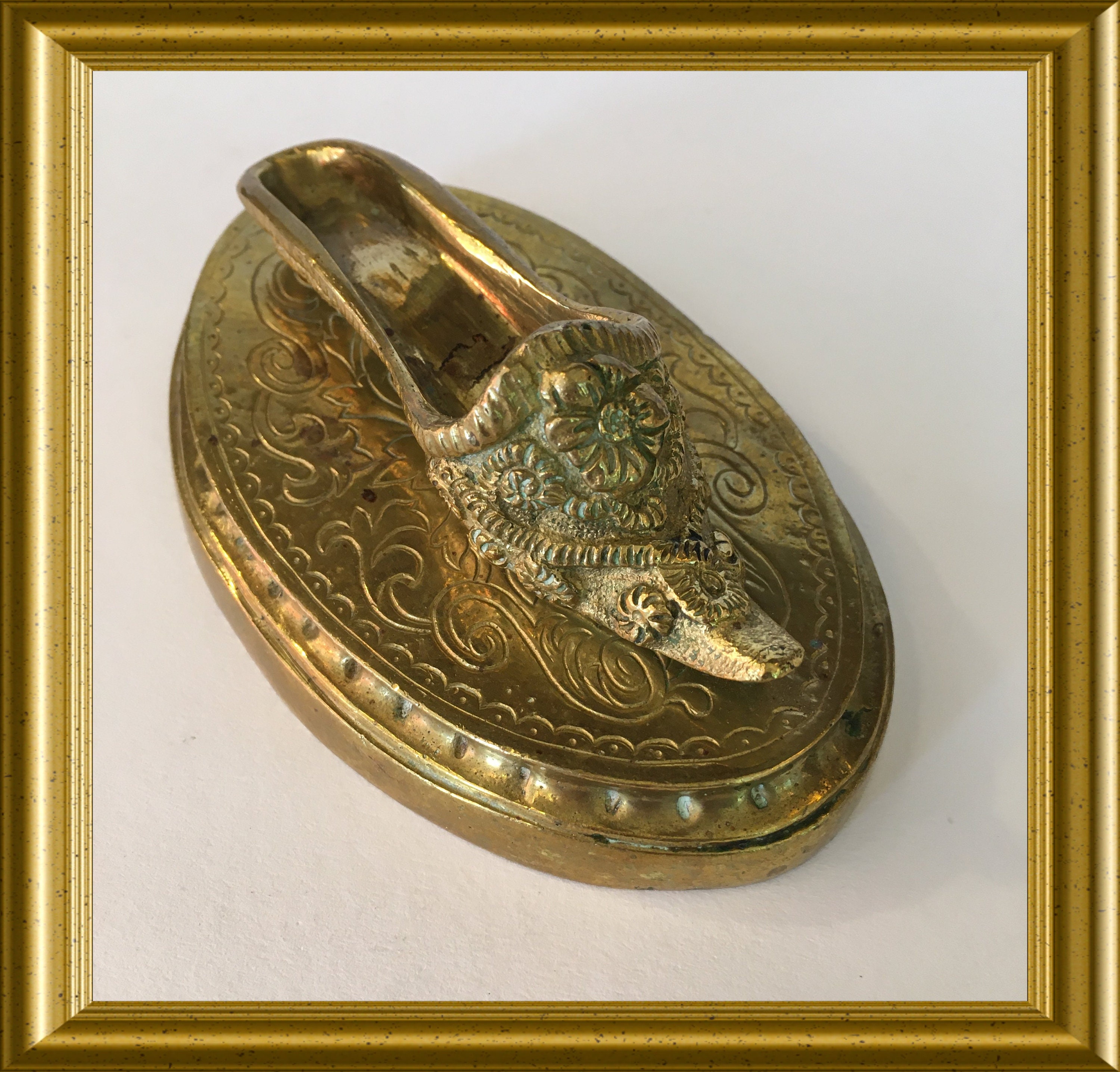 Antique bronze slipper / shoe
