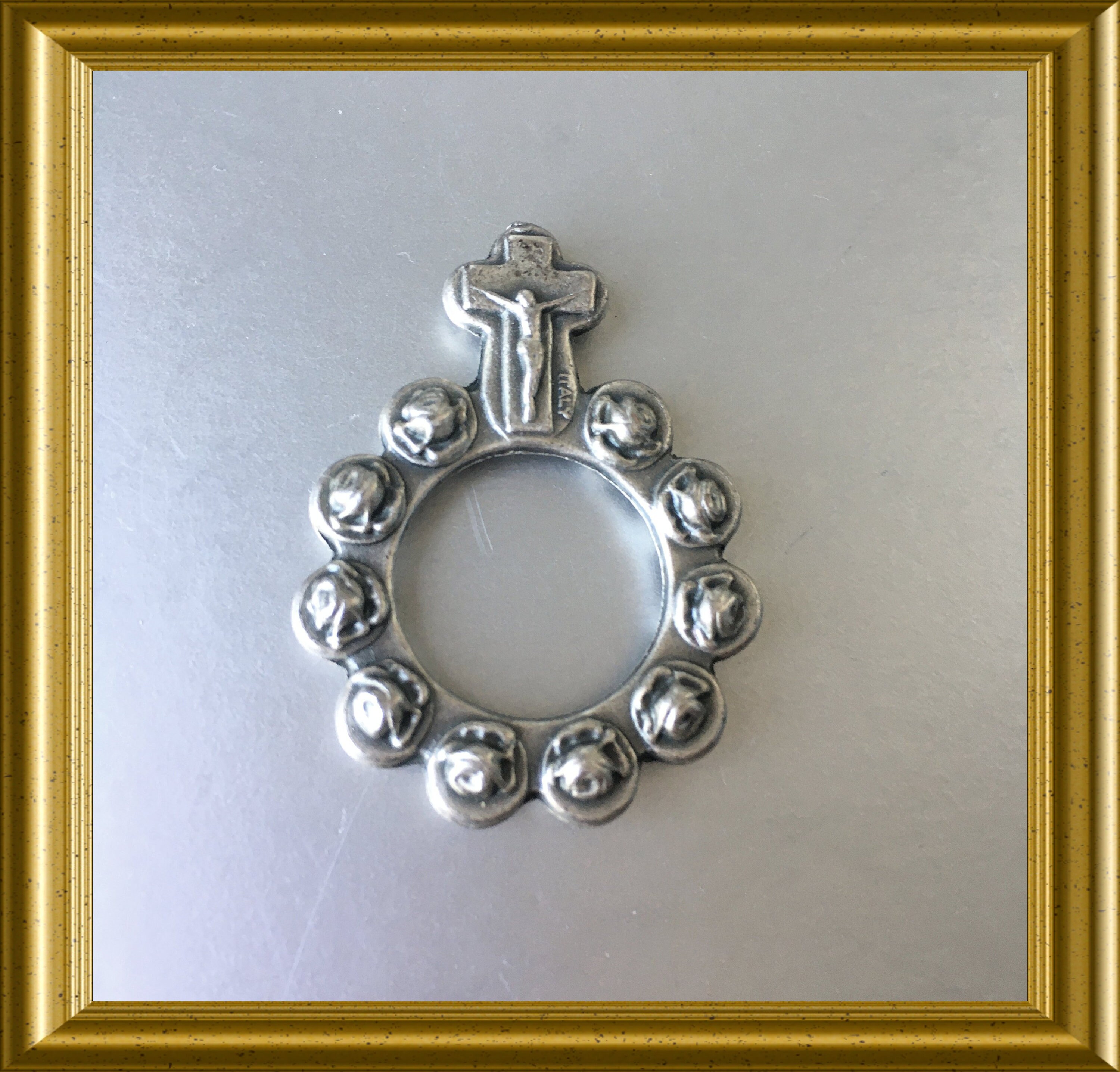 Vintage rosary ring, finger chaplet with roses