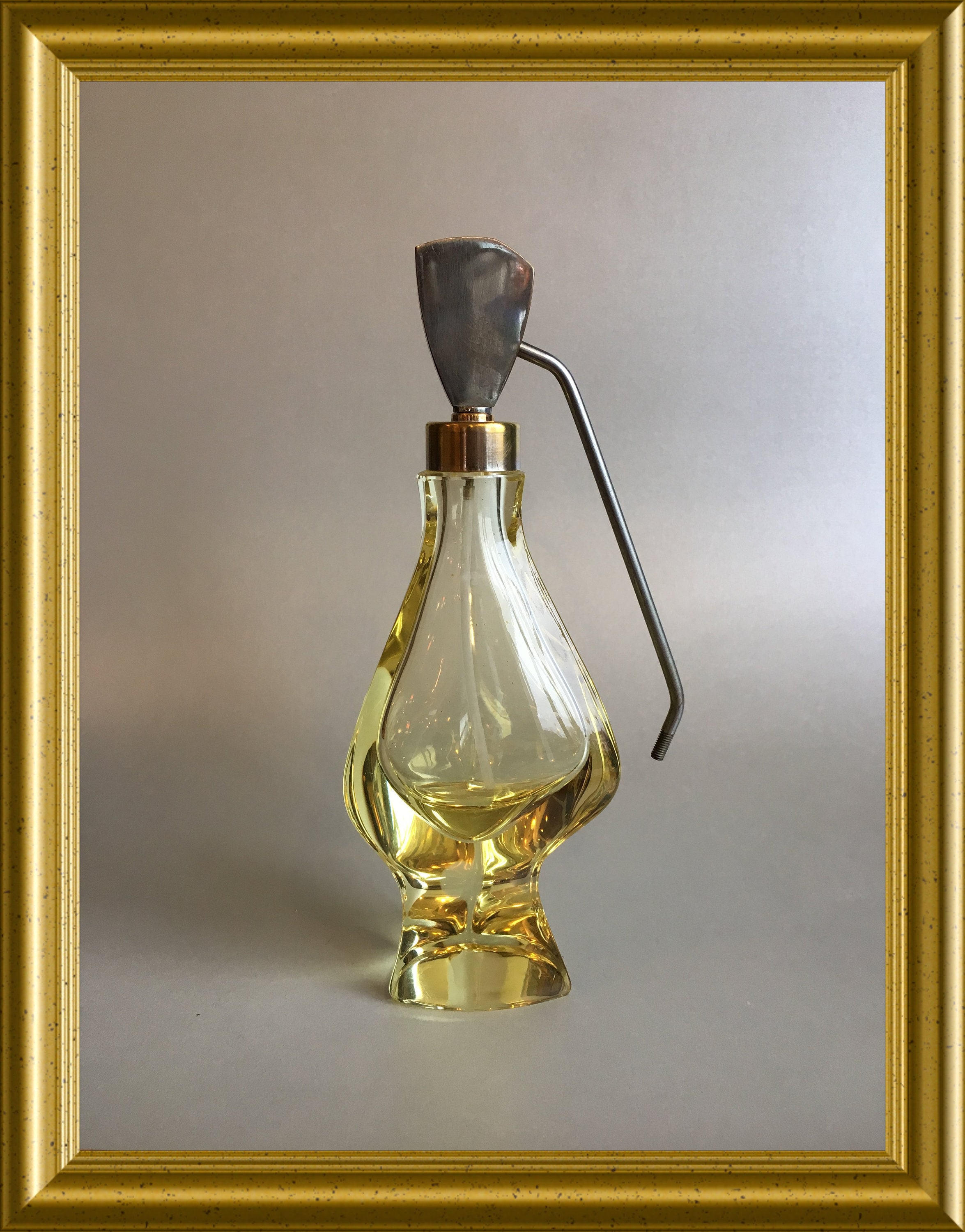Lovely art deco yellow glass perfume bottle atomizer without bulb puffer