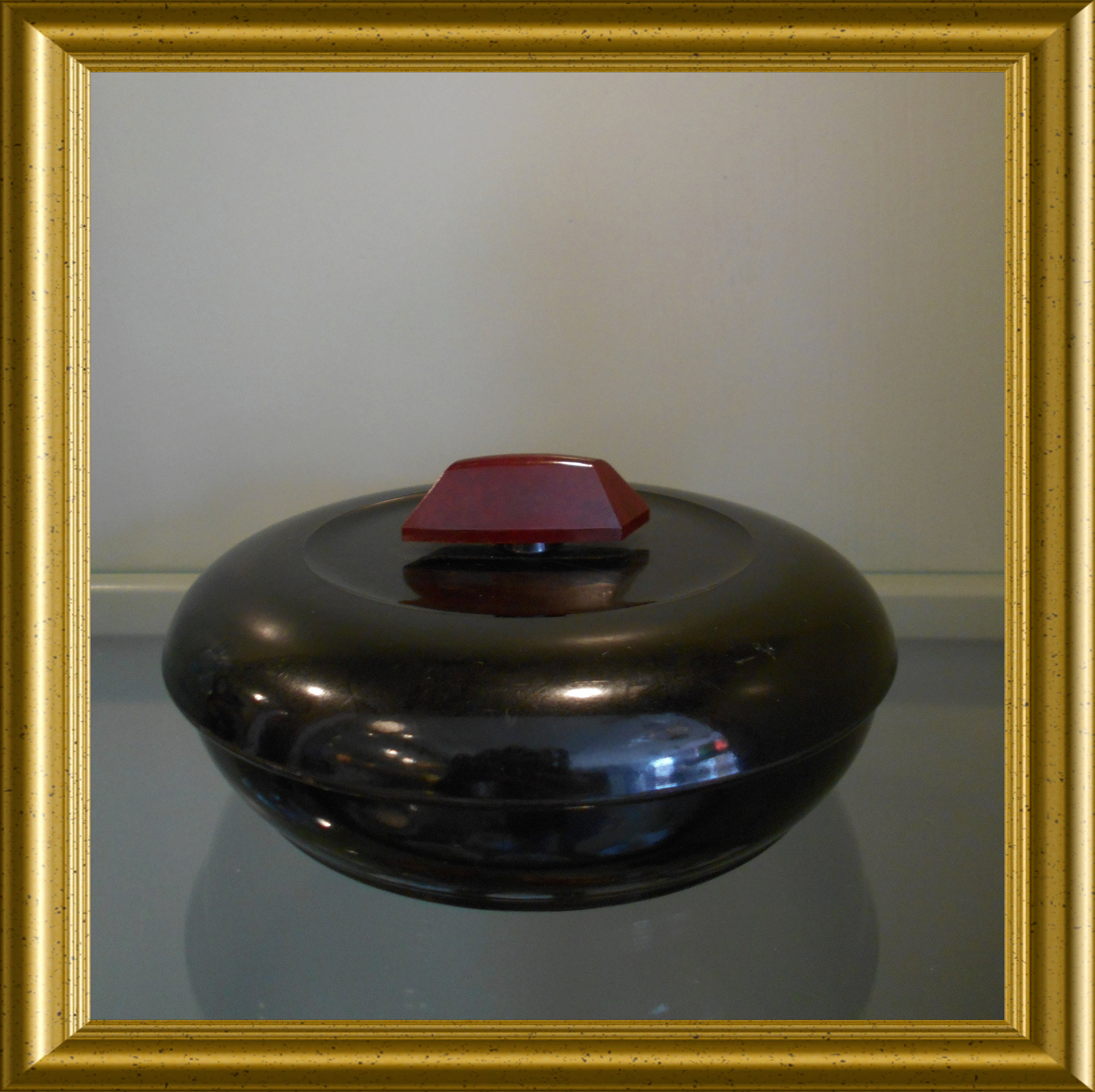 Art deco bakelite box